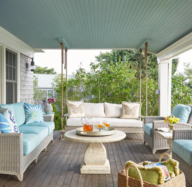 25 backyard décor ideas to live outdoors all summer