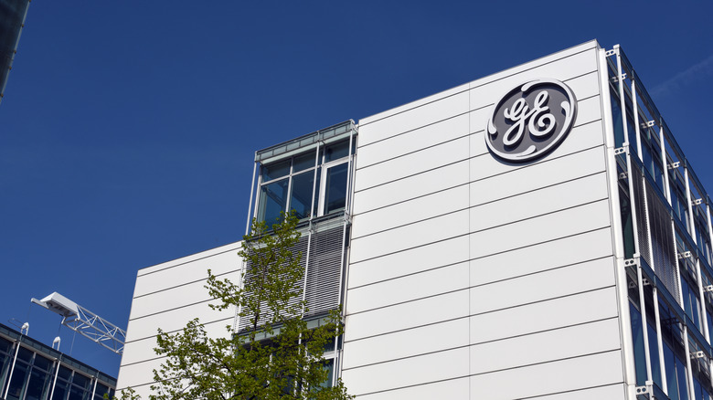 5 things you probably didn't realize were made by General Electric