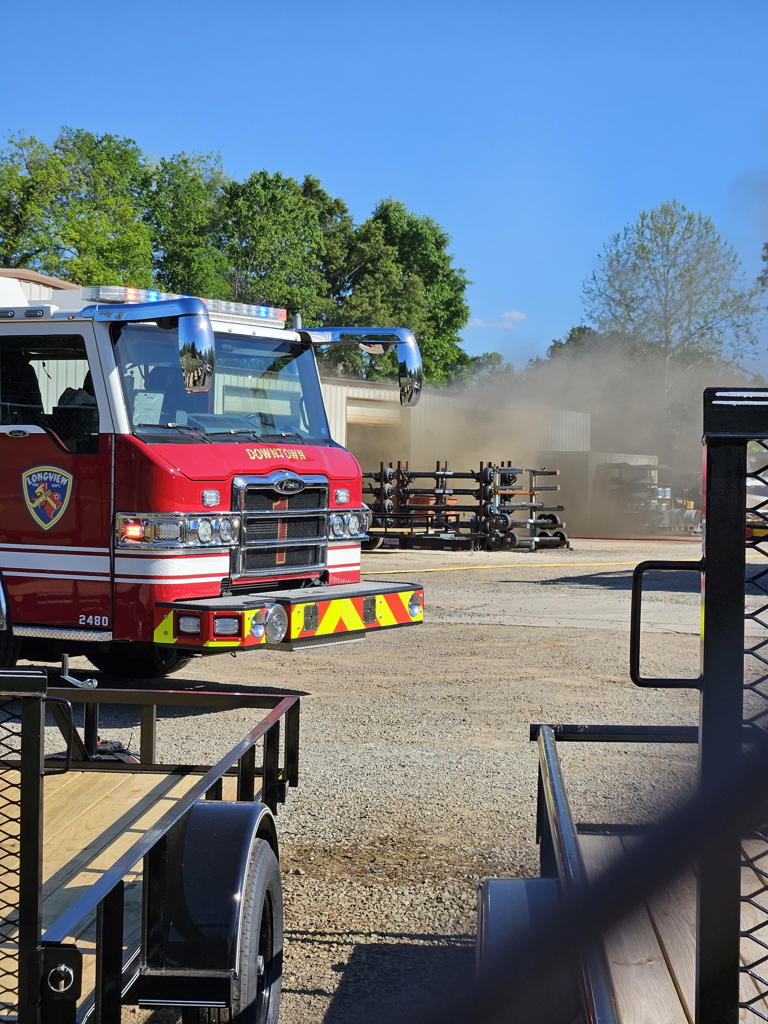 Commercial warehouse fire in Longview under investigation