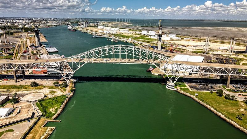These Texas towns are watching their water sources disappear faster ...