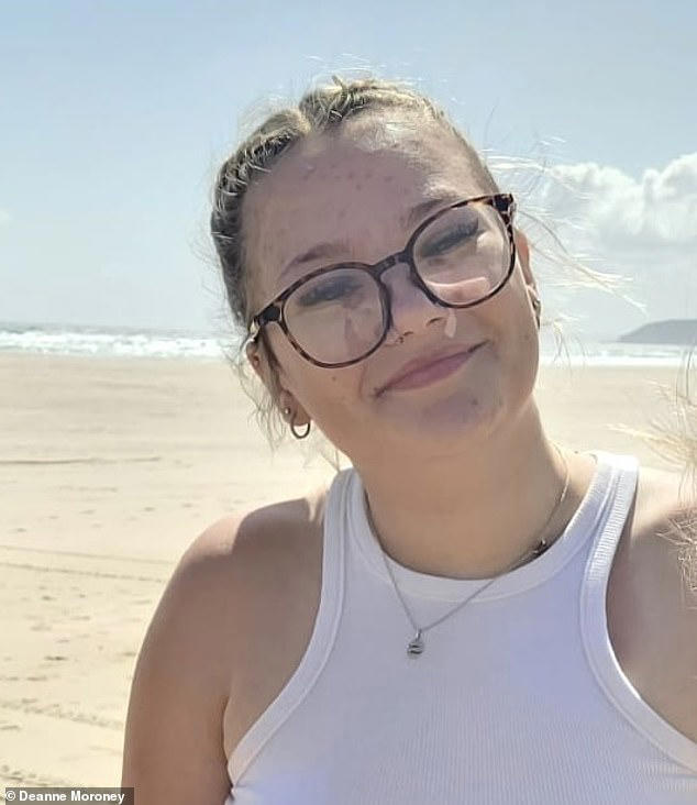 Teen who was sent home from hospital with painkillers for migraines is ...