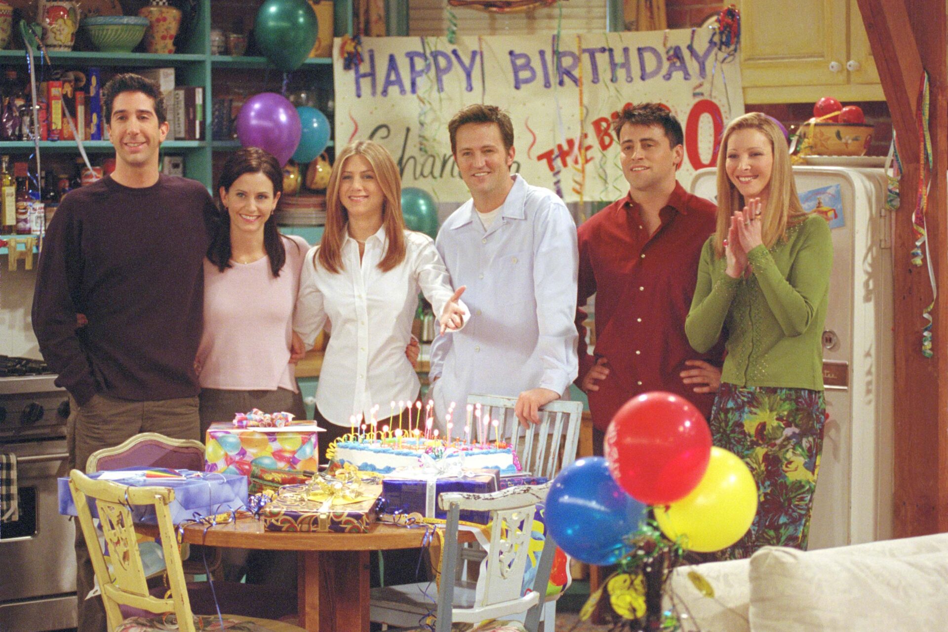 Lisa Kudrow reveals that on Friends she was only 'the sixth friend'