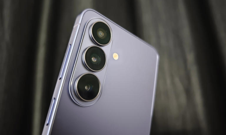 Qualcomm leak suggests we have entered the ludicrous era of pricey phones
