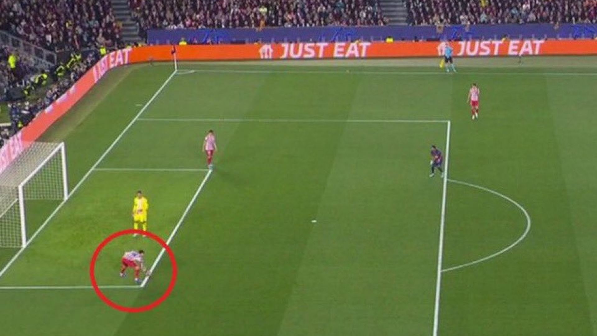 Barcelona complains to UEFA over 'incomprehensible refereeing' after ...