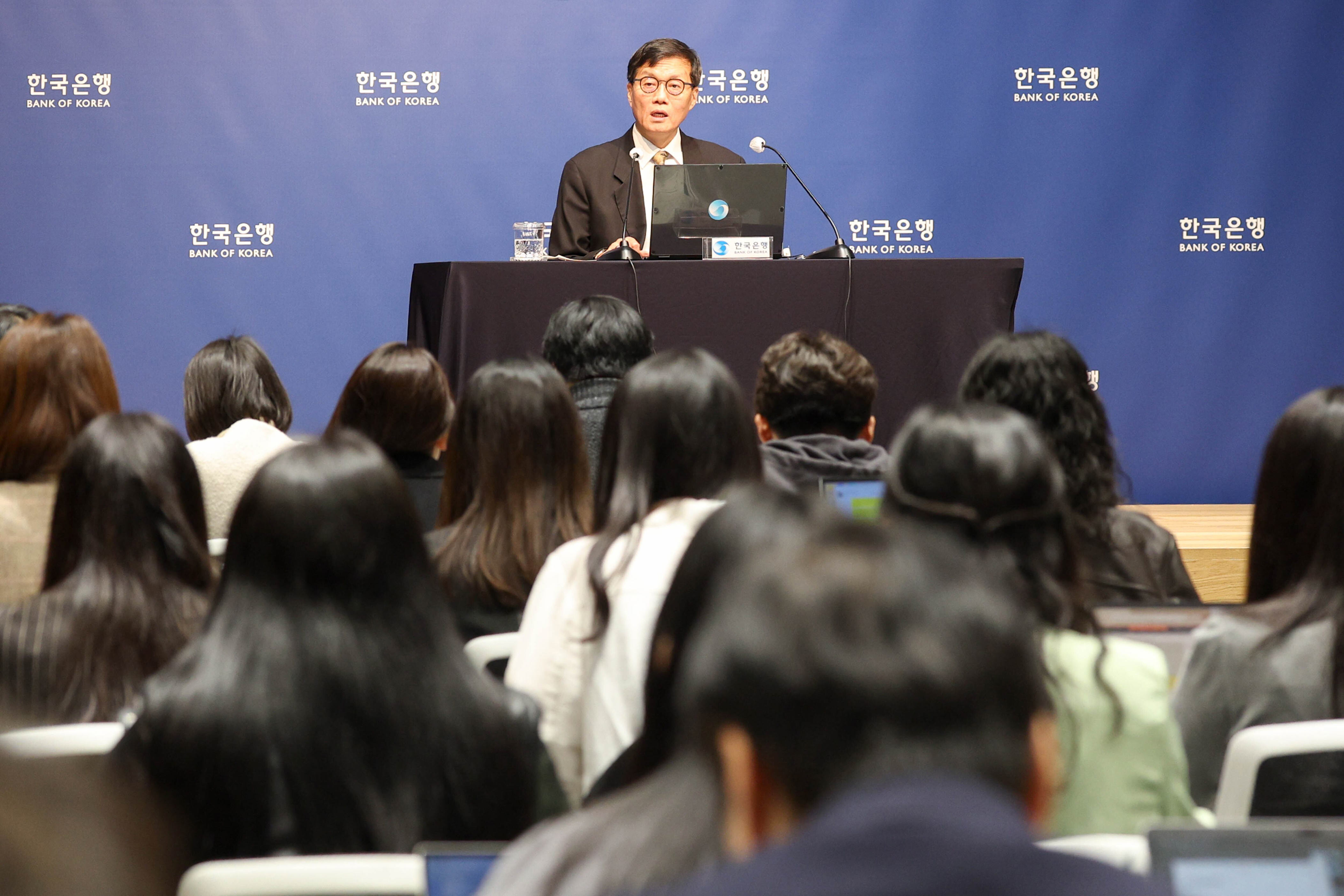 Bank of Korea governor Rhee concludes term regretting high exchange rates