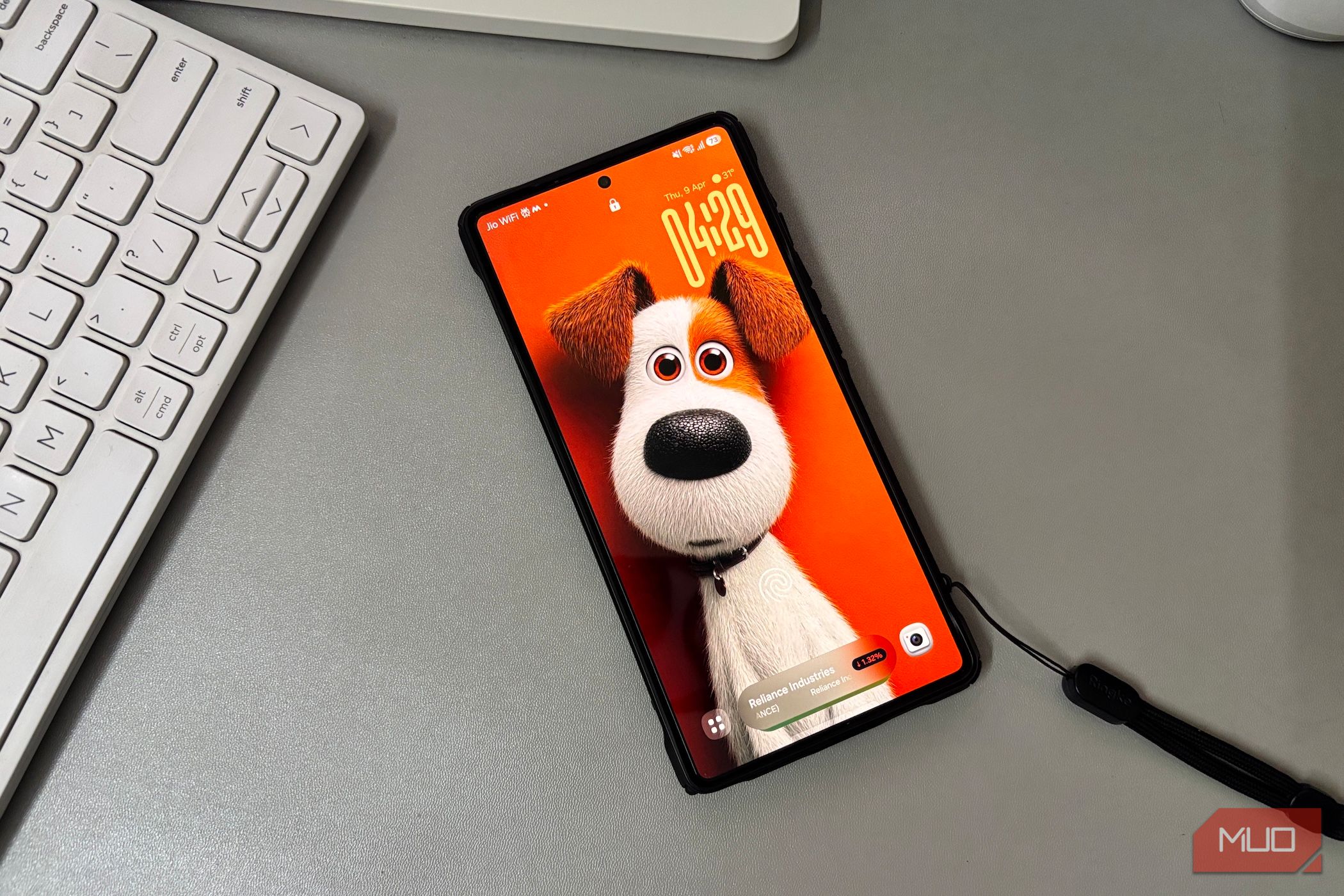 The biggest storage hog on my Android wasn't photos — I never would ...