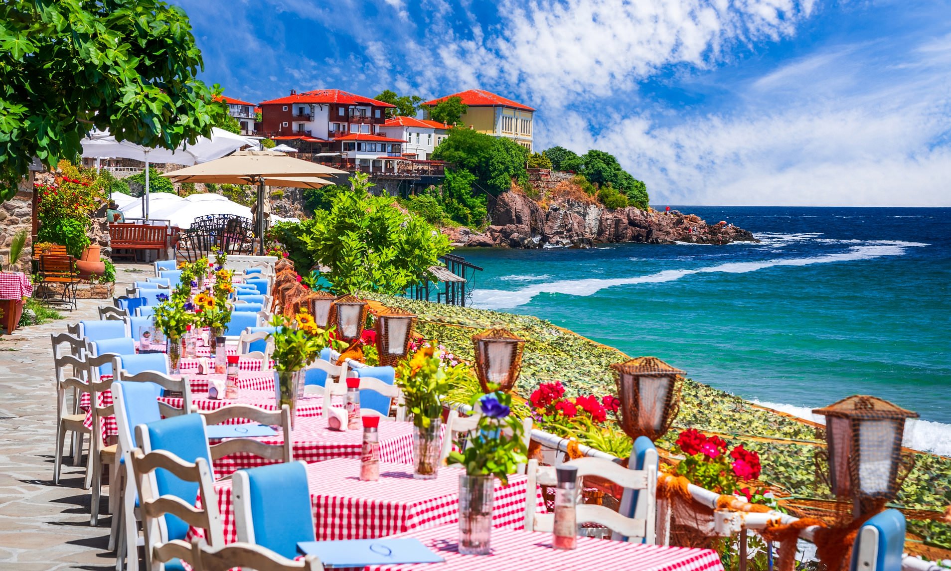 The 'Amalfi Coast of Bulgaria' - with €2 beers and meals for €10