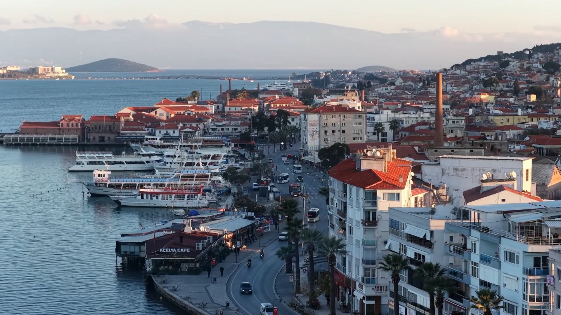 Ayvalik: Drone tours the stunning town on the Aegean coast of Turkey