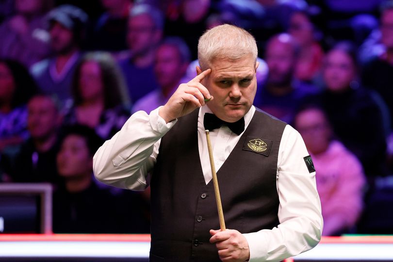 Robert Milkins faces loses snooker tour card after World Championship ...