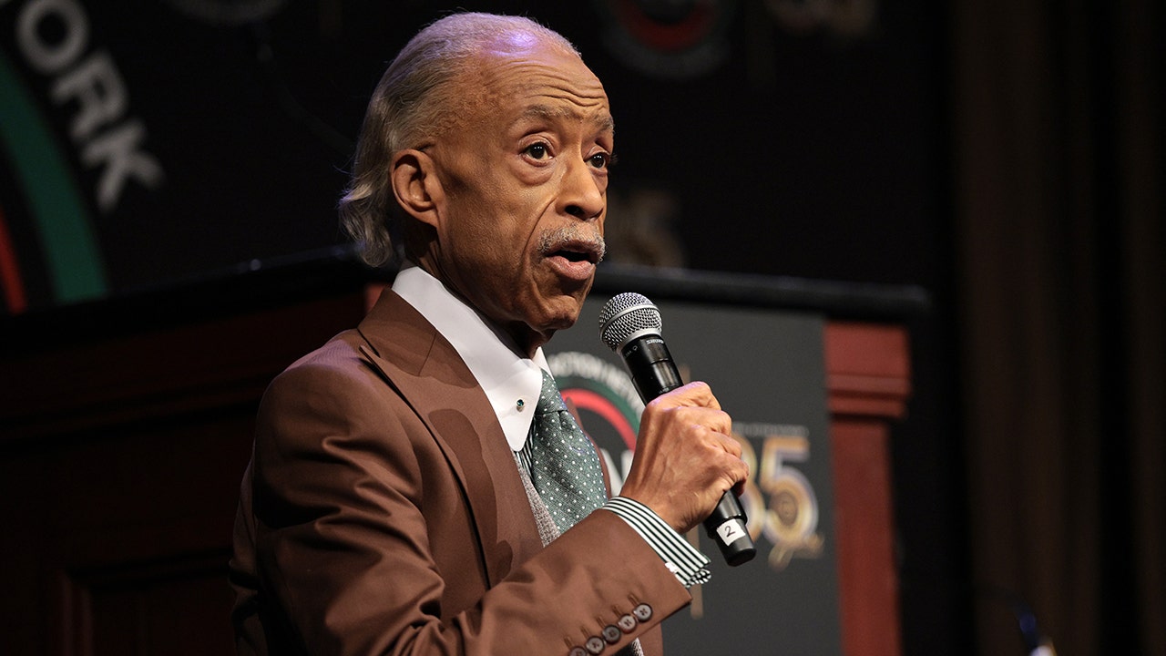 Al Sharpton compares White House UFC fight night to 'fights for the ...
