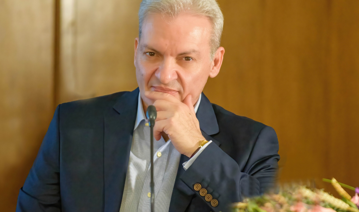 Η εβδομαδιαία ανασκόπηση του Αλέξη Καλοκαιρινού