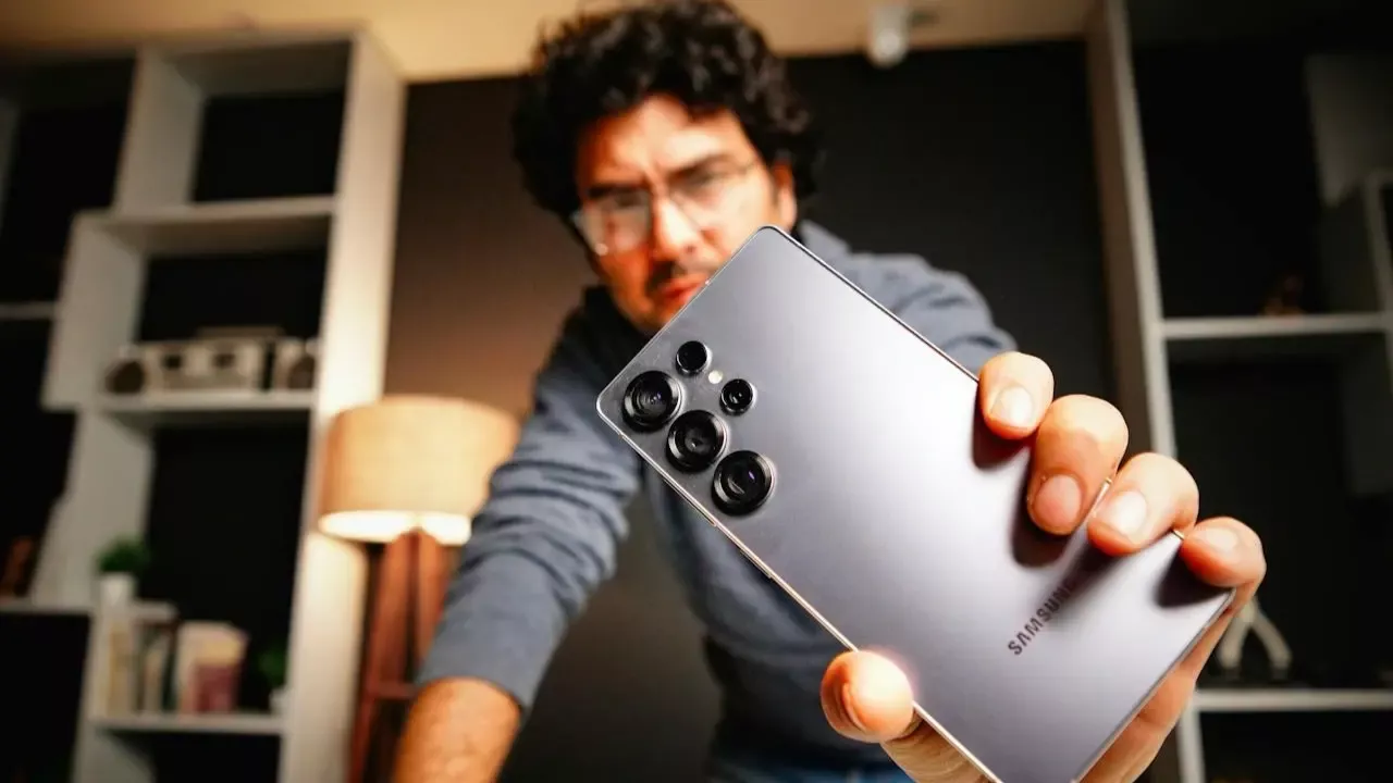 Samsung končí s vlastní aplikací pro SMS: Miliony uživatelů si od ...