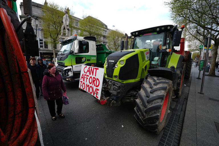 What is behind the fuel protests bringing Ireland to a standstill and ...