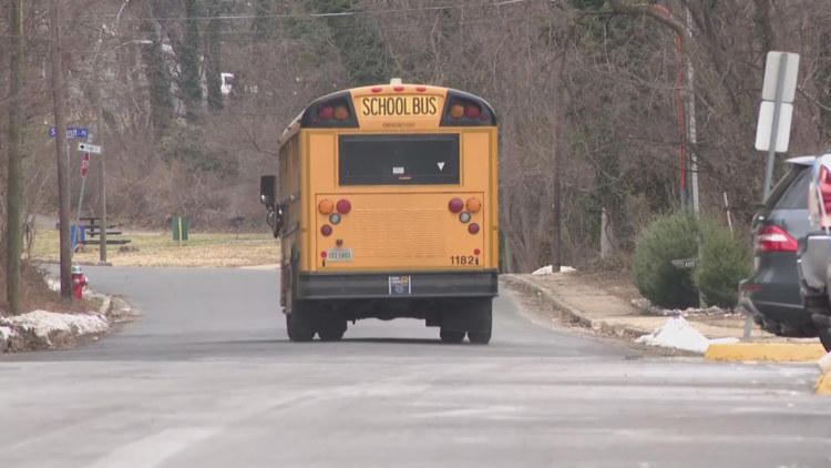 Fairfax County schools debates school calendar to increase school days