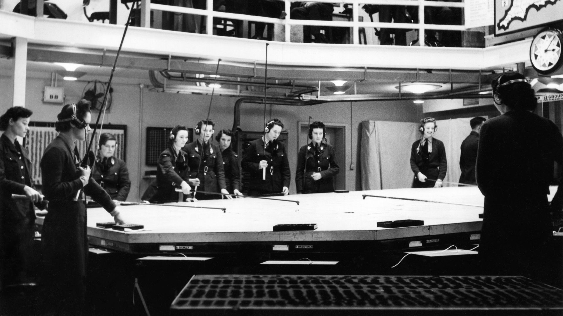 10 spy operations that worked too well & 10 that fell apart instantly