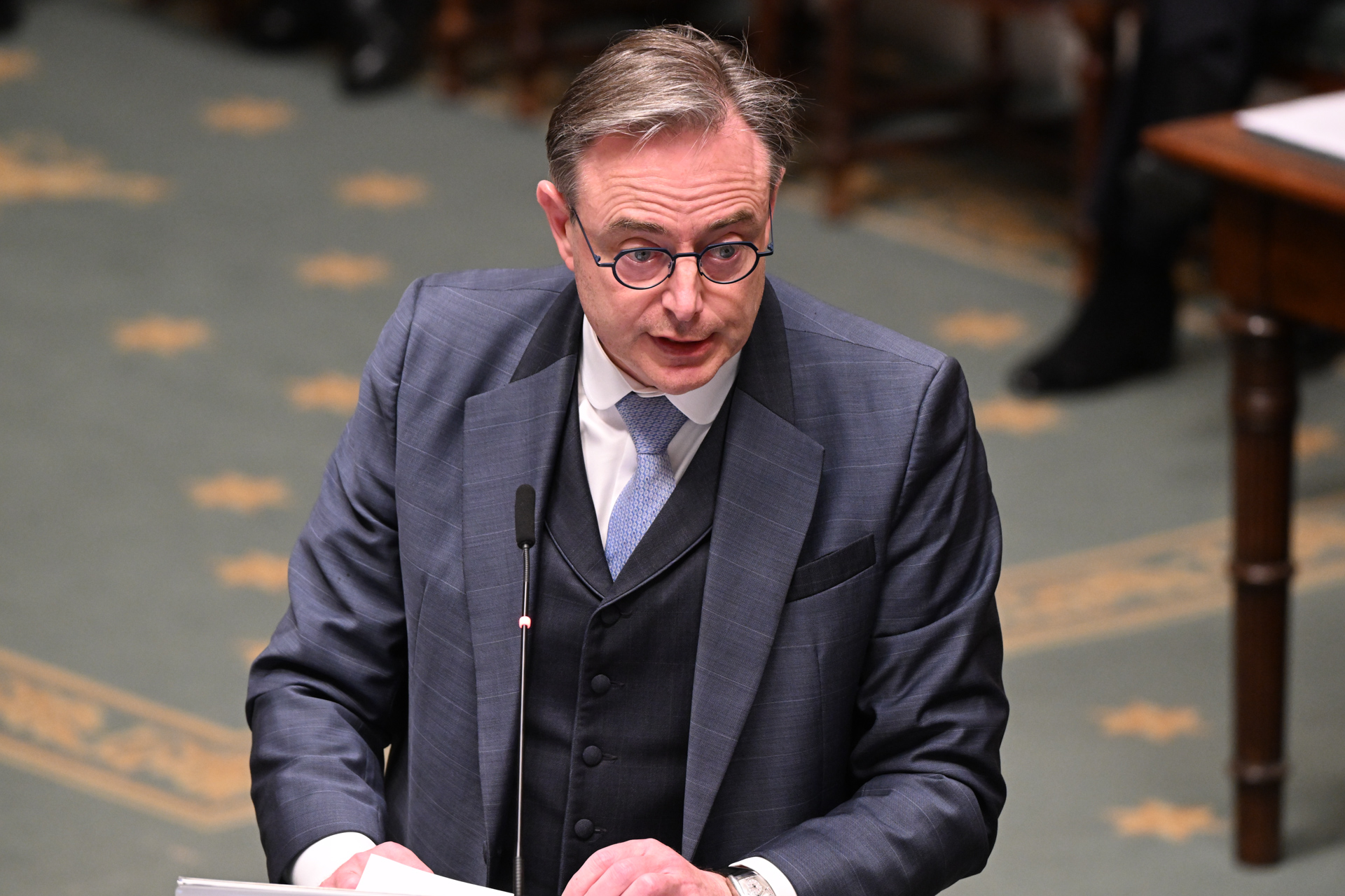 Bart De Wever laat de Vlaming alles betalen