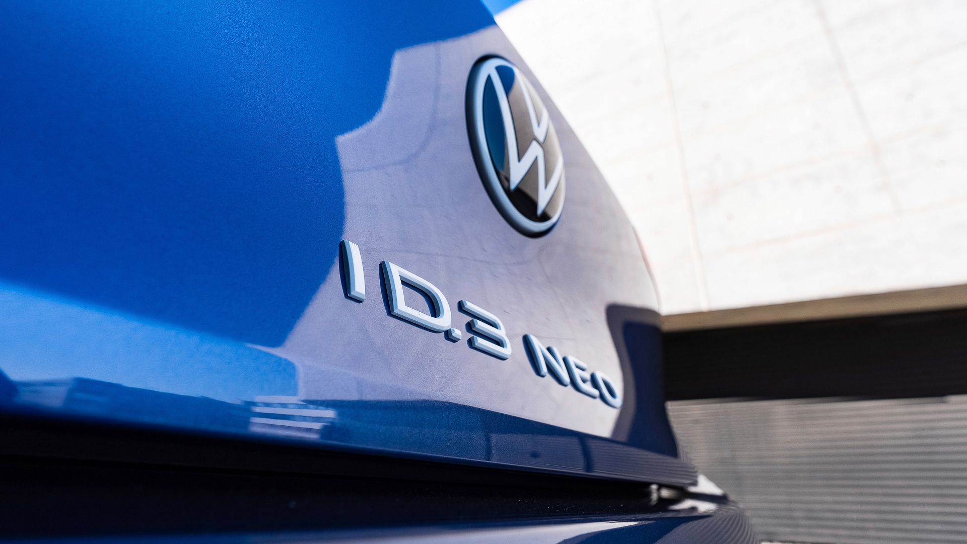 Volkswagen unveils ID.3 Neo with updated face and buttons galore