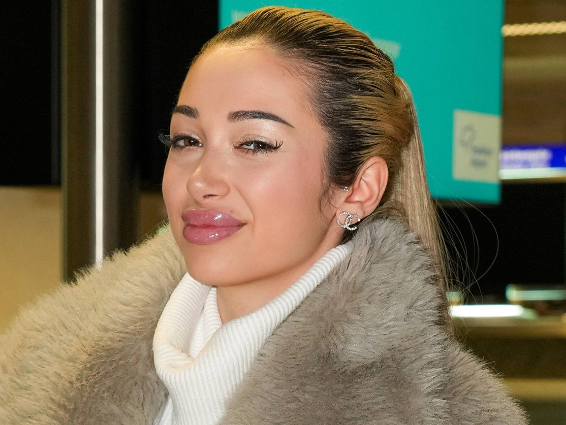 Barely recognizable: Ariel surprises with completely new look