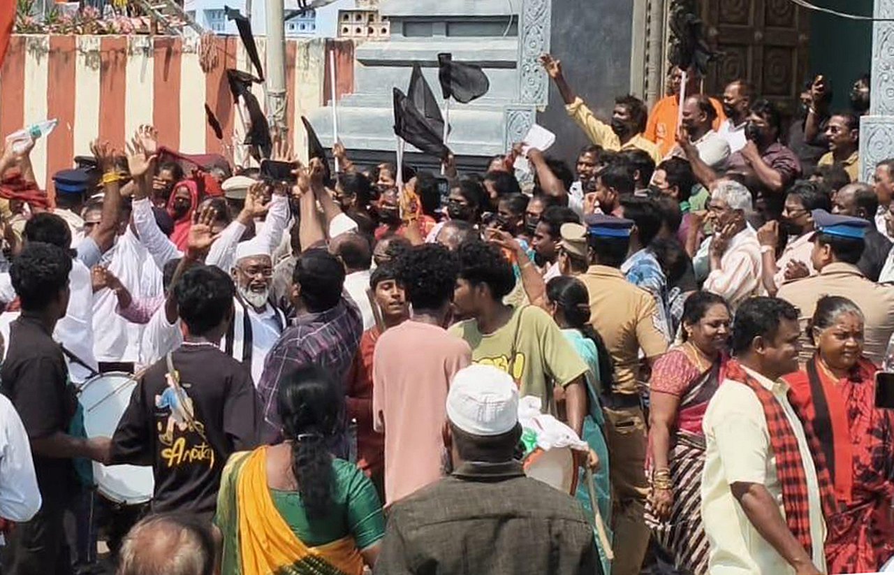 TN polls: Fishers stage ‘black’ stir against MLA over ‘unkept promises’
