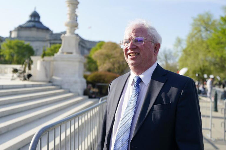 Former Trump lawyer John Eastman disbarred for trying to overturn 2020 ...