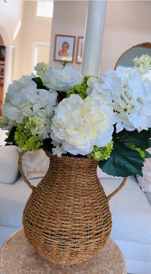 DIY floral home decor for less: Stunning budget friendly arrangement