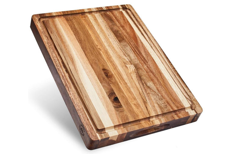 This bestselling cutting board on Amazon is non-toxic and doesn’t ...