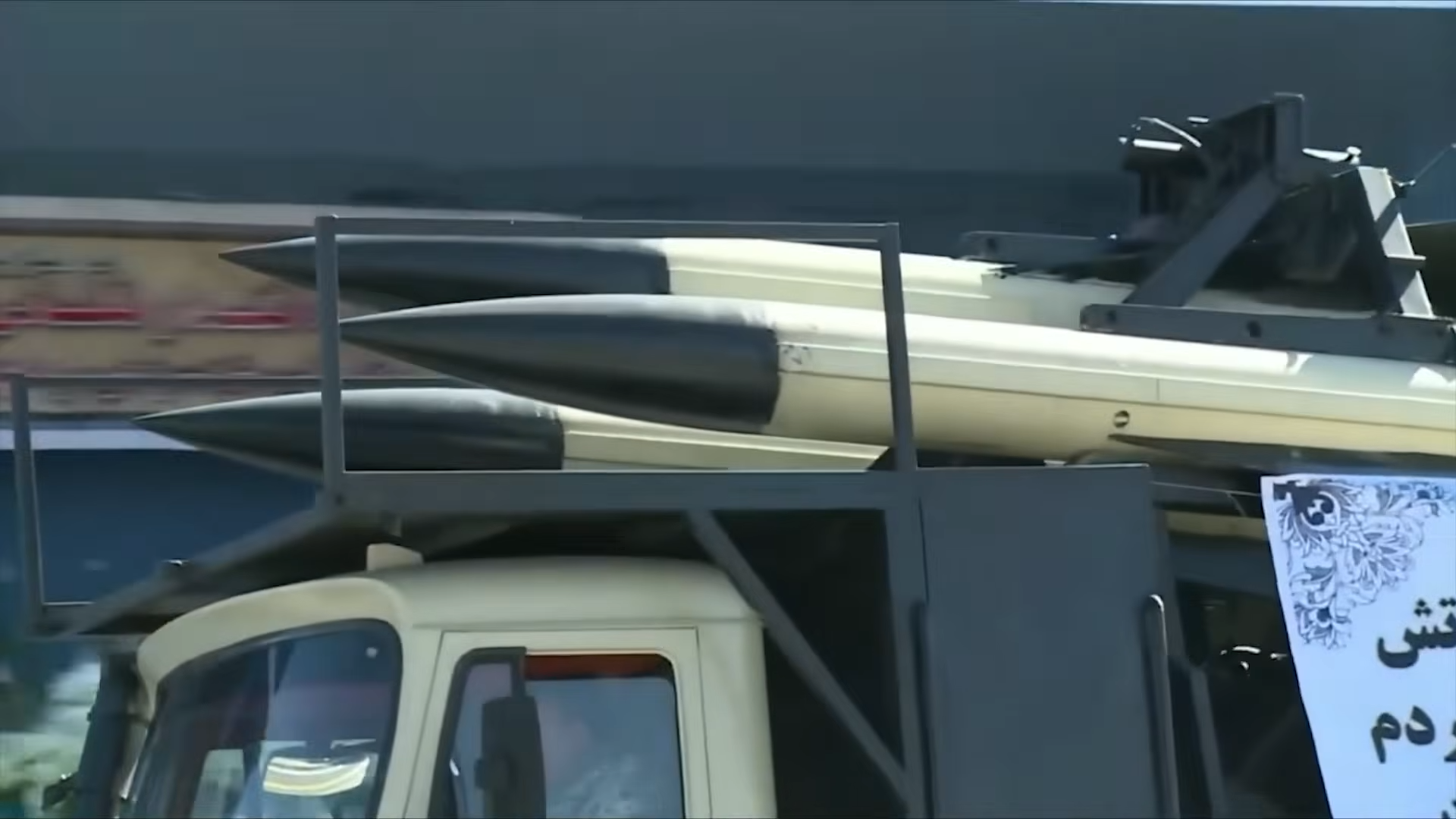 They rely on missiles and drones - how Iran plans to fight a bigger war