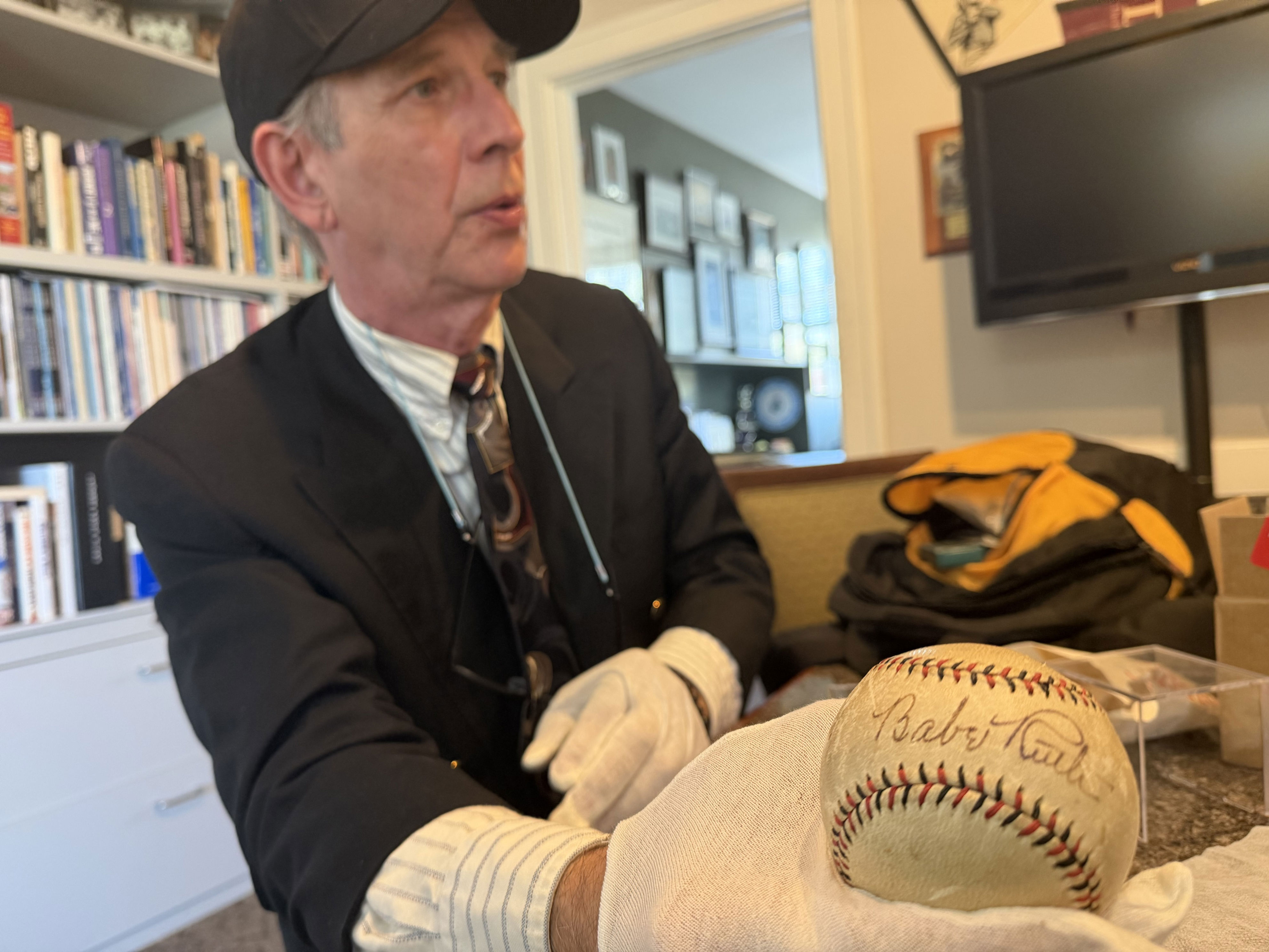 Man believes he has one-of-a-kind Babe Ruth-signed baseball