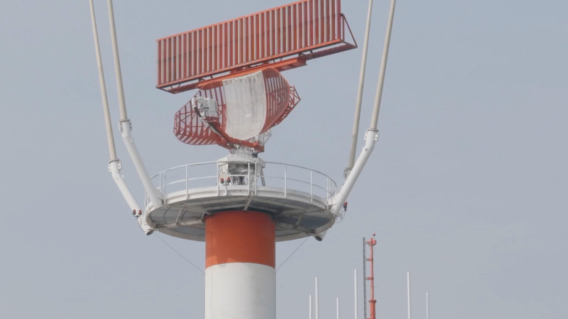 Pilots scolded after they 'meow' and 'bark' on air traffic control channels