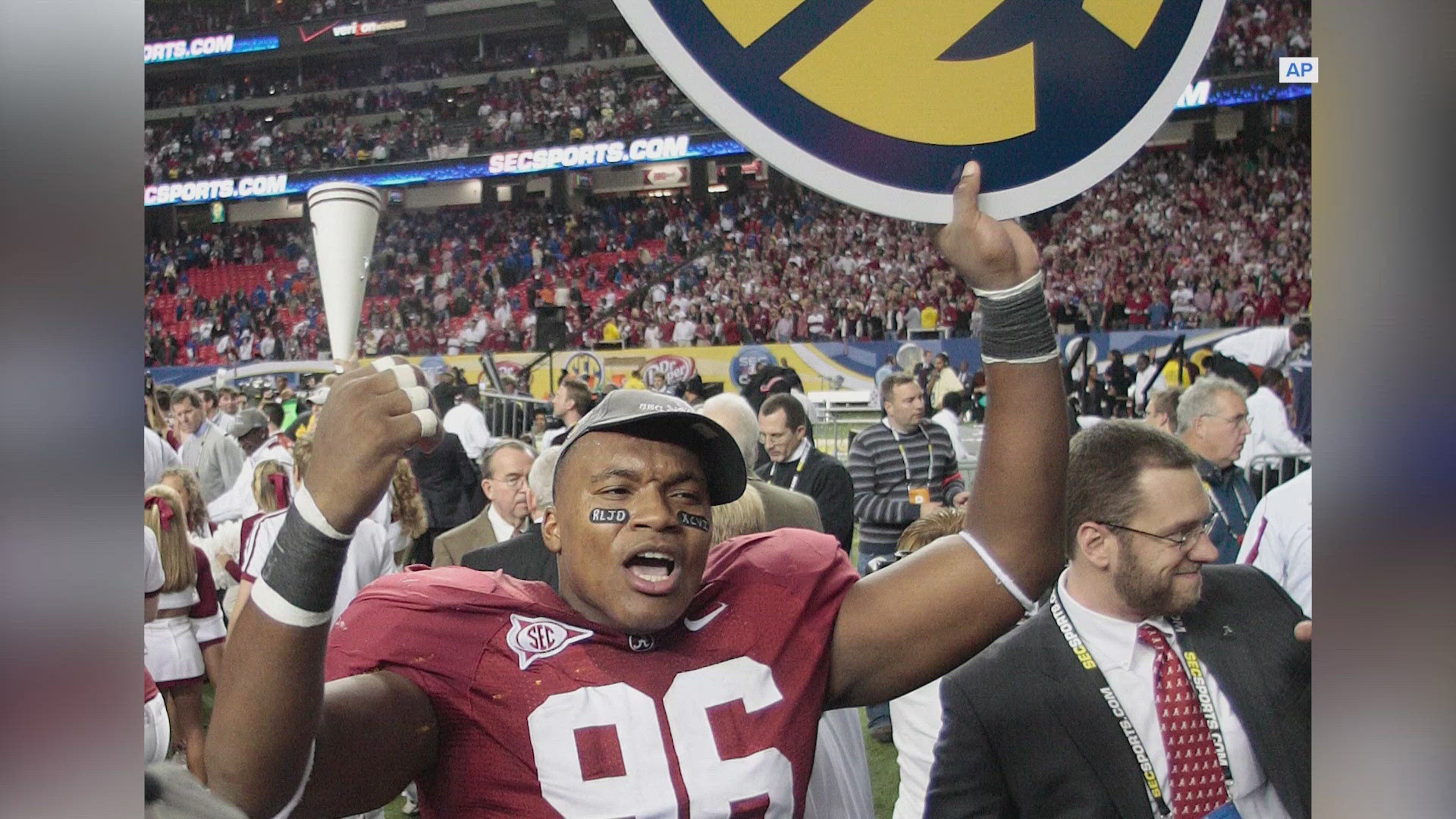 Former Alabama player faces federal fraud charges
