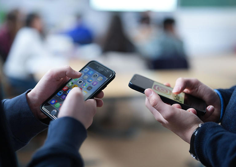 No more excuses: Europe announces age verification app in effort to ...