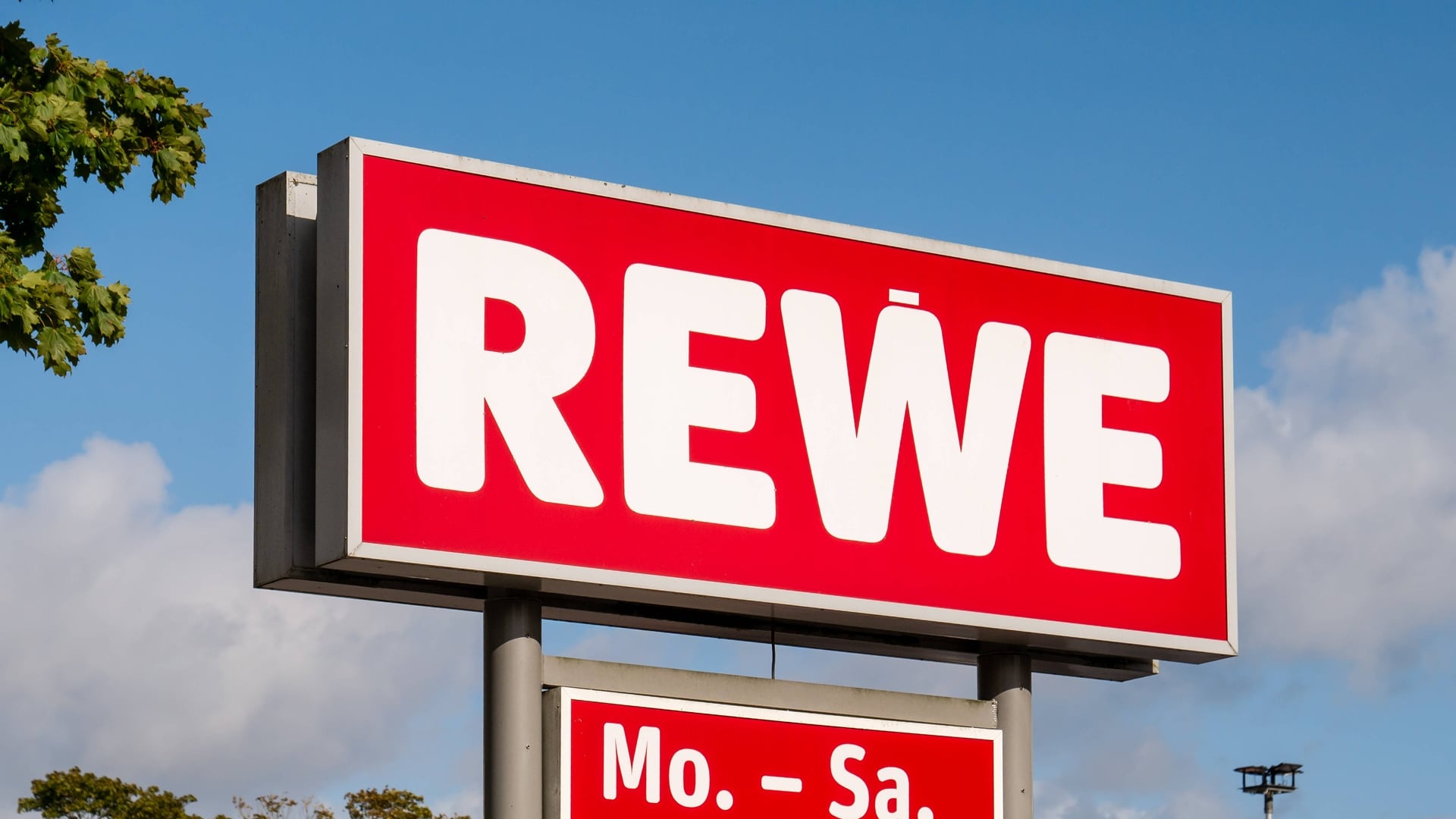 Supermarkt verschwindet aus Deutschland: Rewe übernimmt wohl bis zu 40 ...