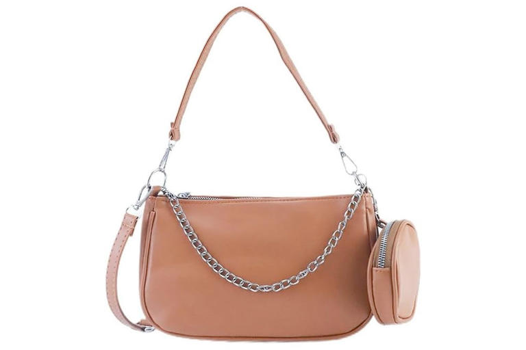 Kendall Jenner’s Kate Spade purse is a practical everyday staple — get ...