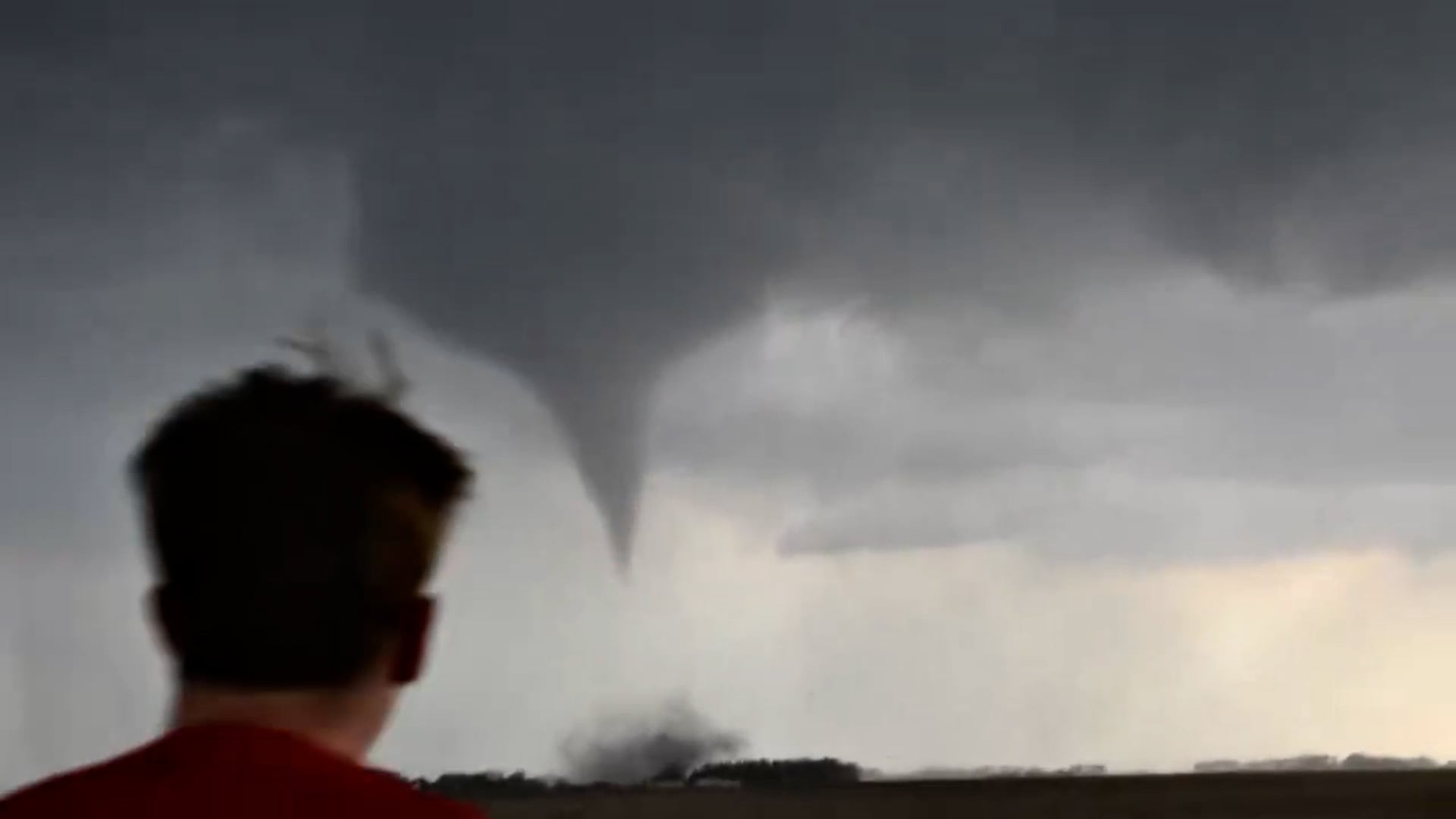 Tornado rips through Minnesota farmland