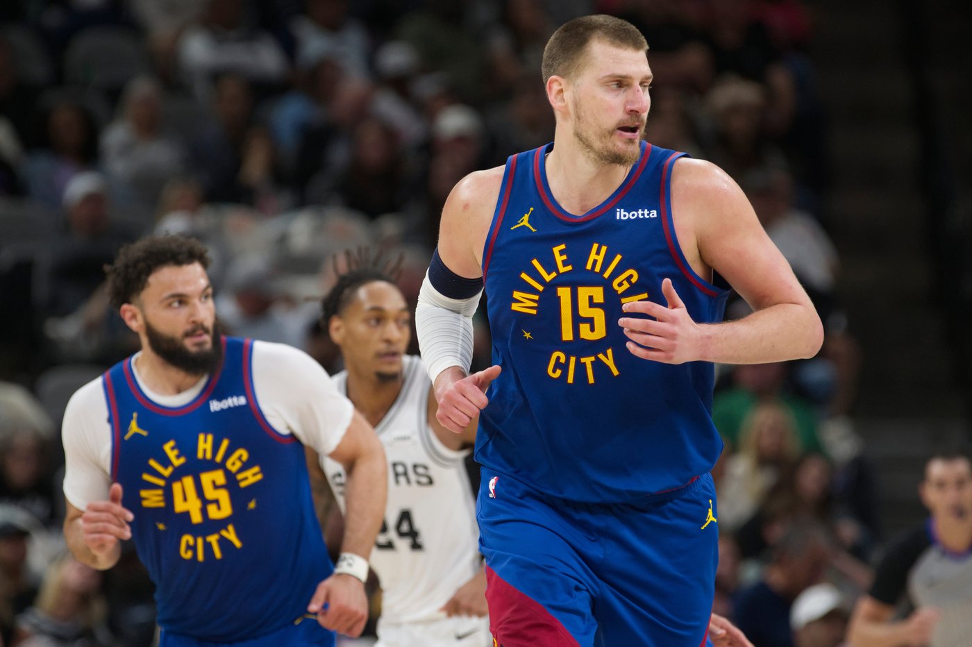 Nuggets center Nikola Jokic surges into playoffs after a scary knee ...