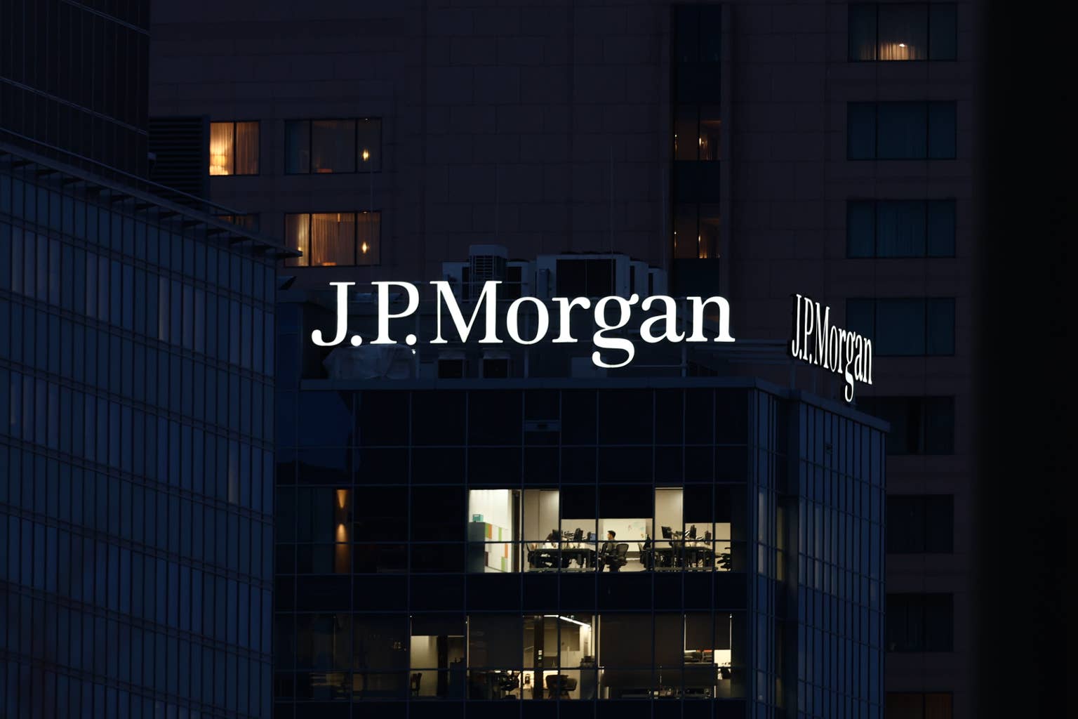 JPMorgan issues stark warning on hottest trade