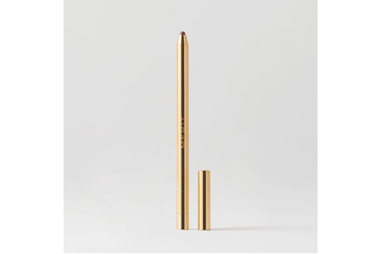Lindsay Lohan’s makeup artist is shook over this extremely long-lasting ...