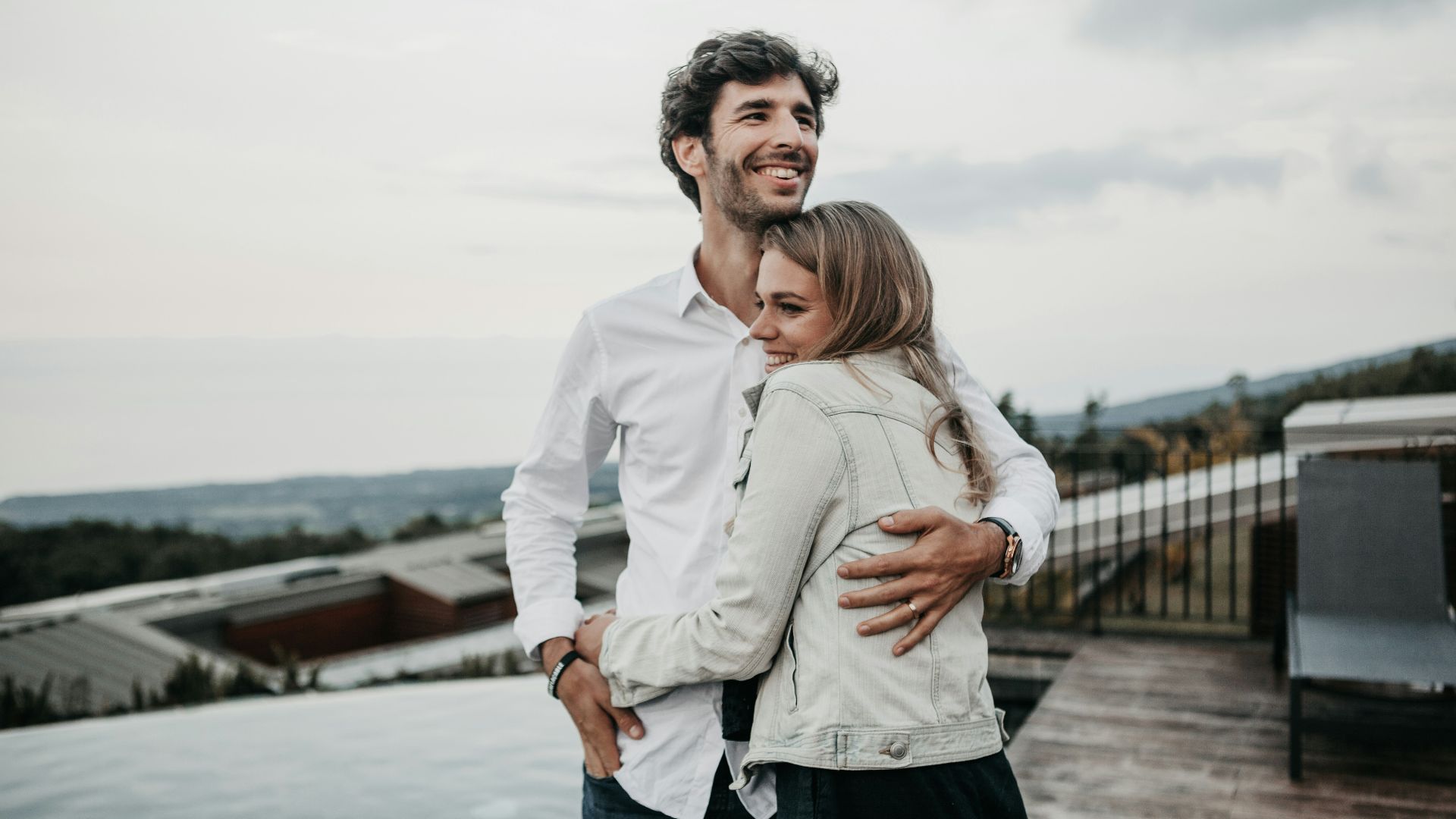 20 little things that make a marriage feel safe