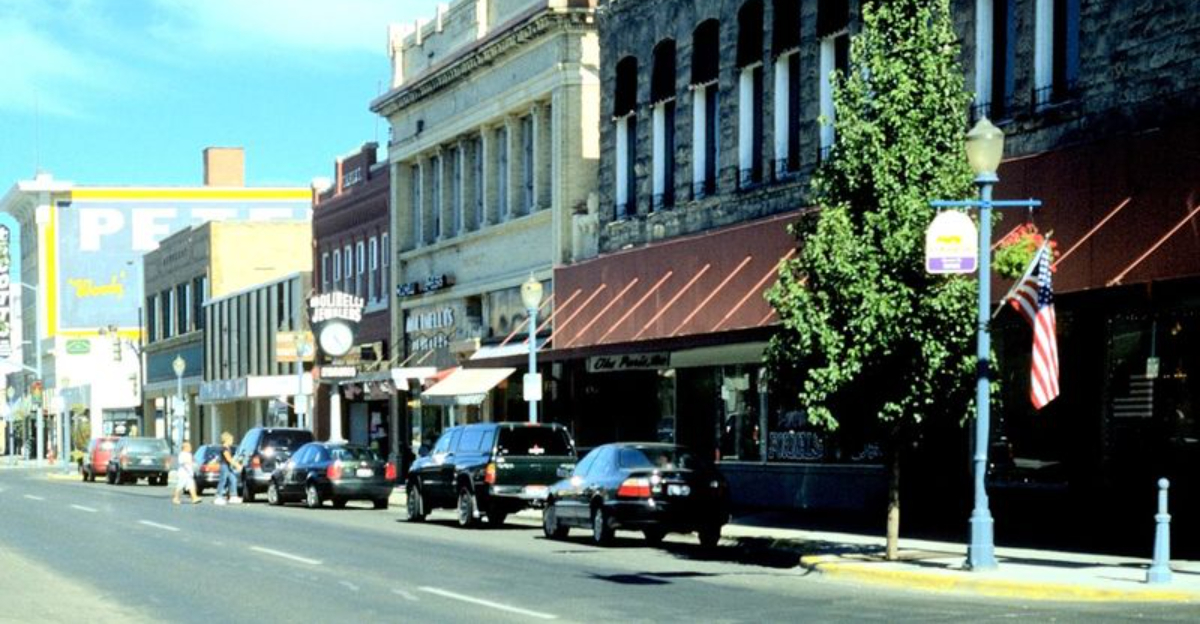 15 best budget-friendly mountain towns in the US