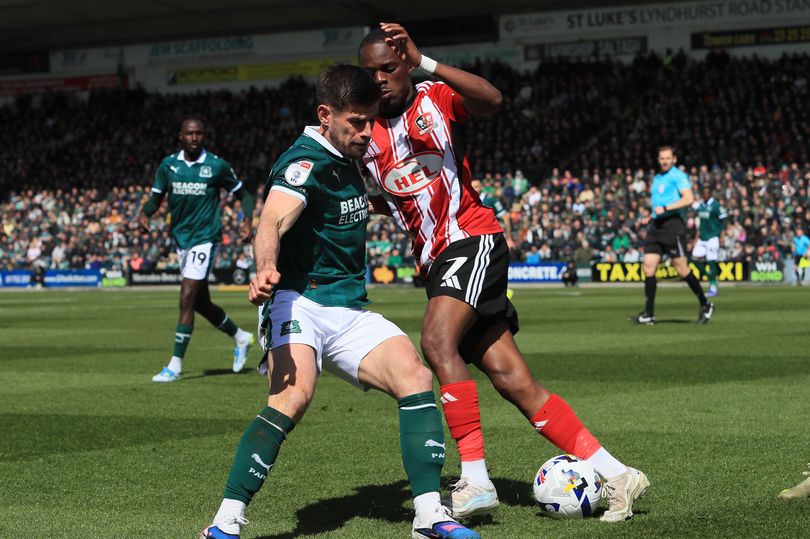 Tom Cleverley wants Joe Edwards to extend Plymouth Argyle stay