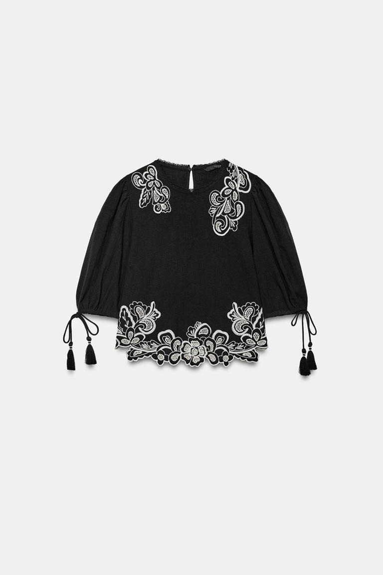 「ナチュラルすぎるのはちょっと、」→【ZARA】40・50代のサマ見え♡「刺繍トップス」