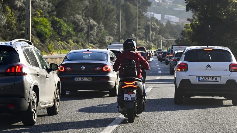 What you need to know about lane splitting (and where it's legal)