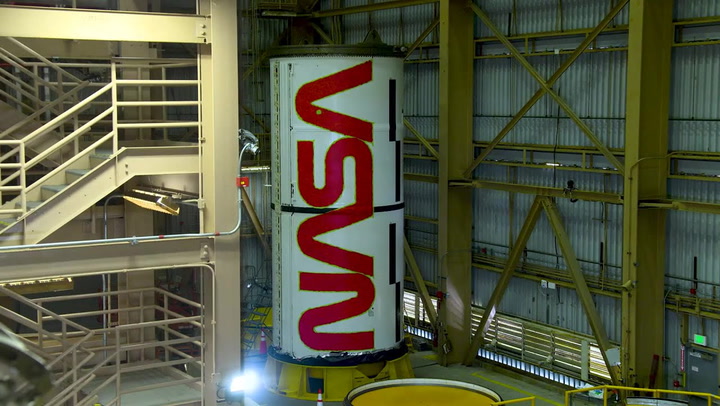 Artemis 2 rocket booster receives the NASA worm logo in time-lapse video
