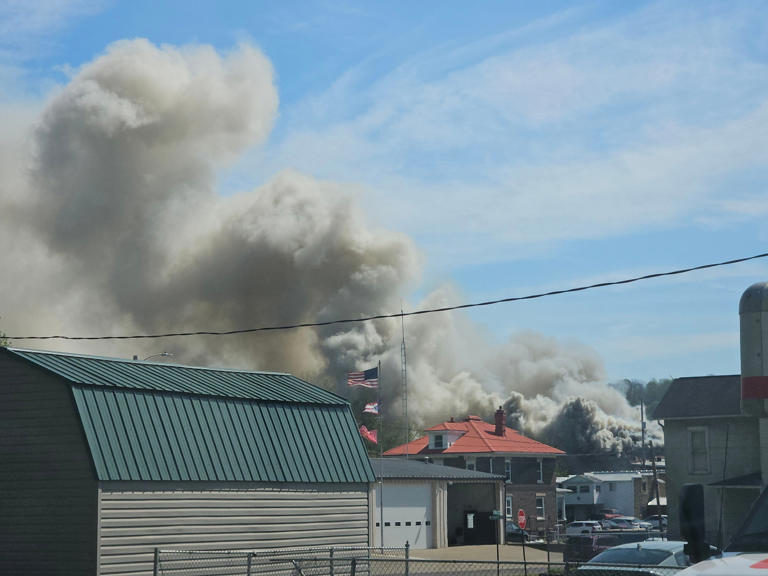 Multiple crews battle 3-story building fire in Middleport
