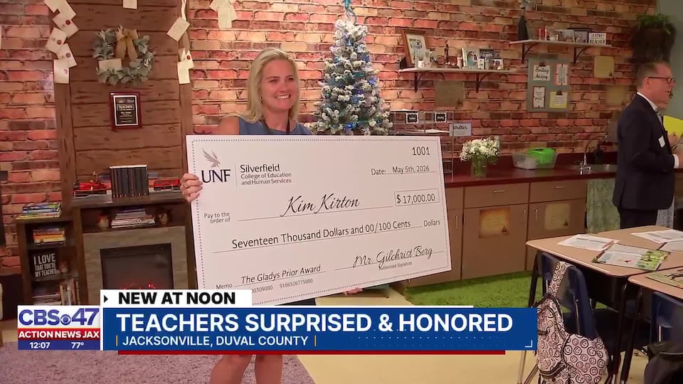 University of North Florida awards Kernan Trail Elementary teacher $17K