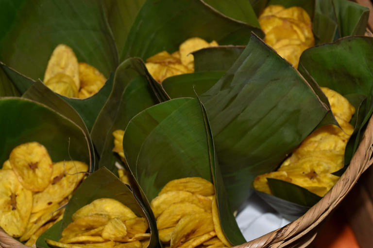 Low oil banana chips in an air fryer for a grand Vishu Sadhya spread