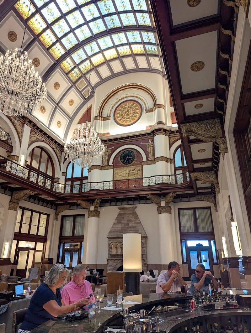This Tennessee lounge inside a historic train station serves up a ...