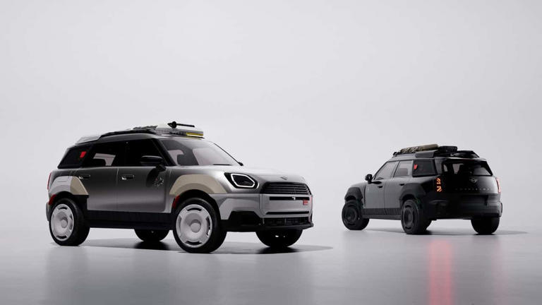 This Mini Countryman Takes Us Back To 1990's Car Audio Contests