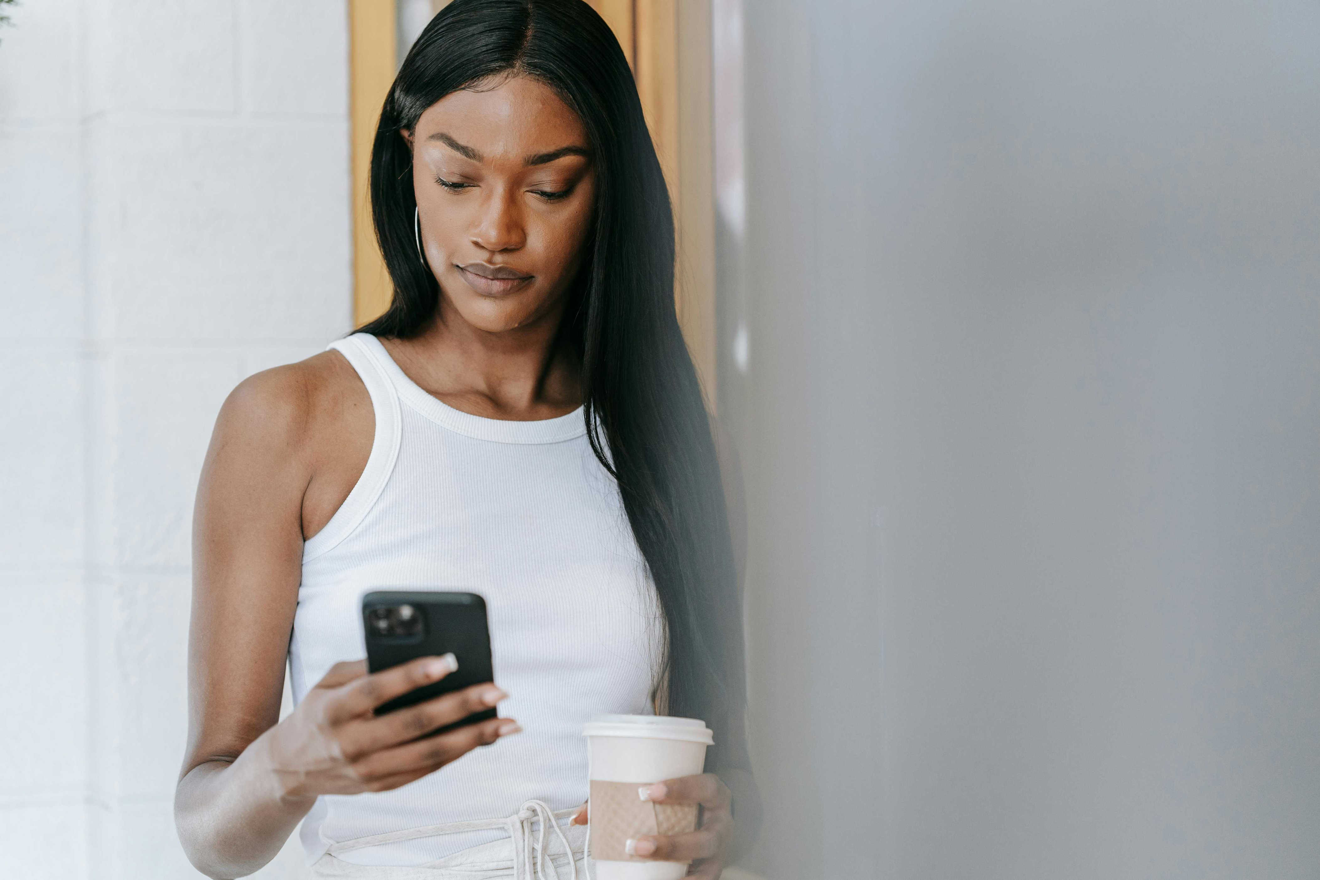 Does your active dating profile count as cheating? An expert sounds off
