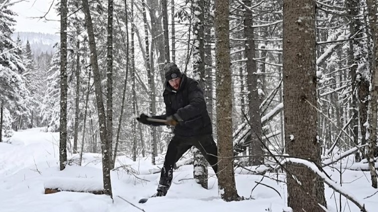 He built a shelter in a blizzard - then everything went white in seconds